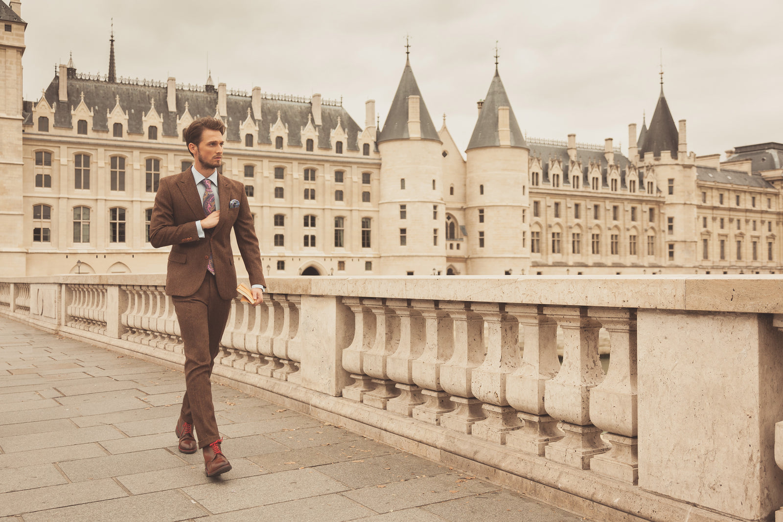 MARSAY | Made To Measure | Costume bărbați la comandă